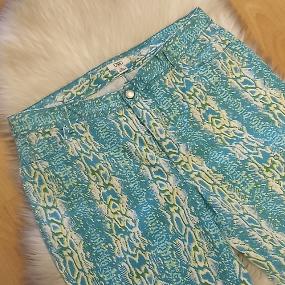 Cato | Pants & Jumpsuits | Cato Aqua Snakeskin Printed Capri Pants524 ...